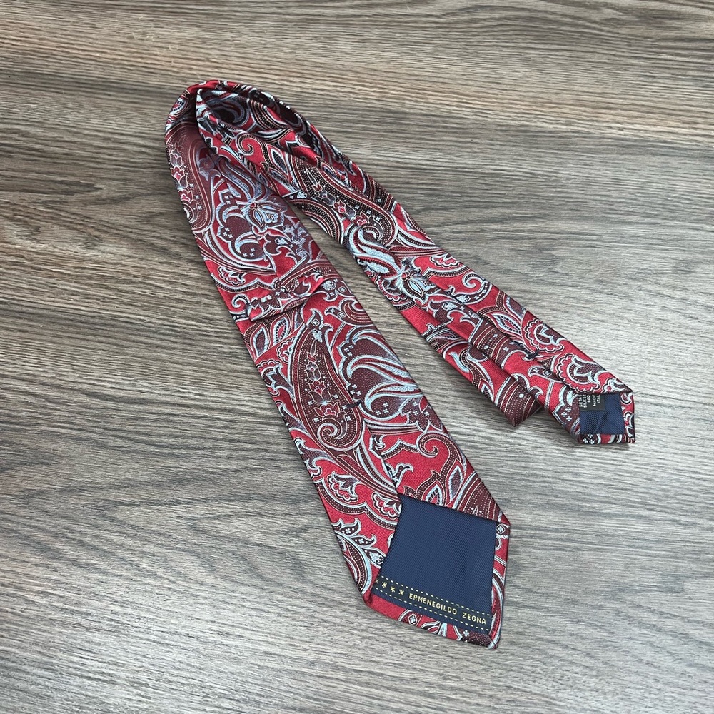 Ermenegildo Zegna Red, Blue & Maroon Paisley Tie - Gem